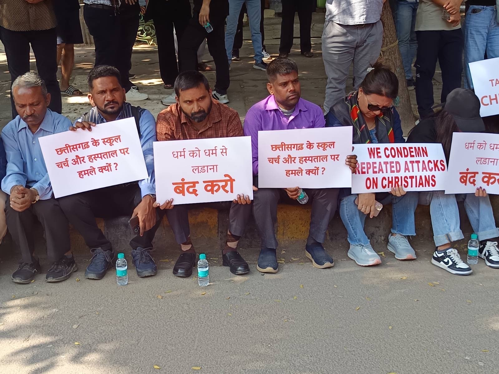 Christian leaders stage mass protest in Delhi over rising religious ...